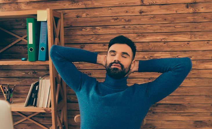 How to Sleep Sitting Up: No More Neck Pain with 5 Effective Steps